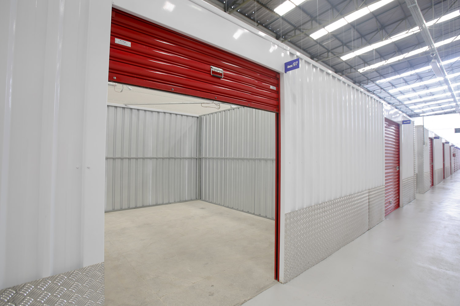 Primeiro self storage do Brasil com acesso 24h é lançado em Curitiba ...