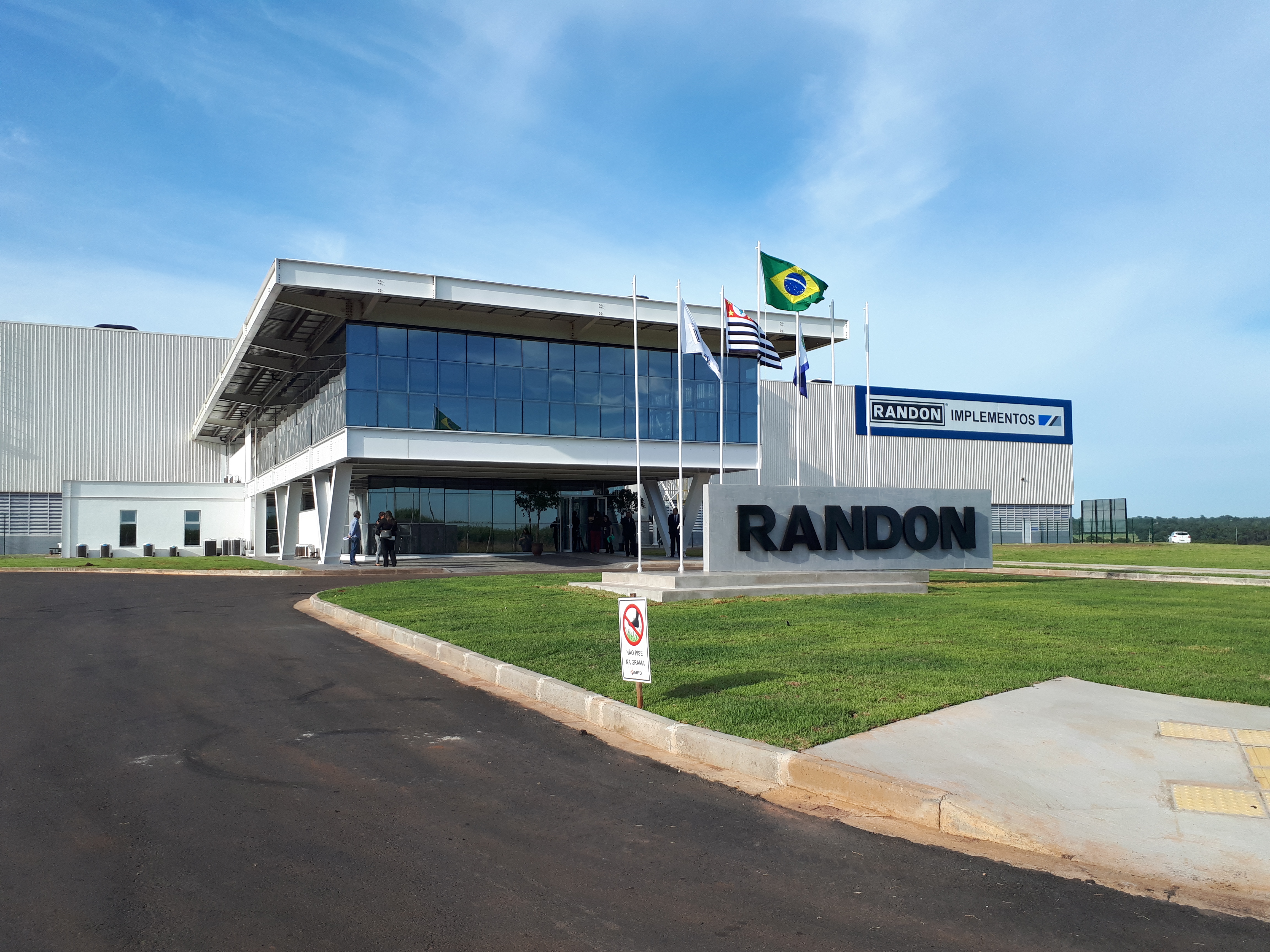 Randon inaugura oficialmente fábrica em Araraquara, SP - Logweb ...